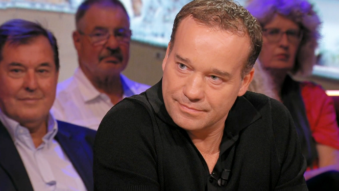 Schandaal schokt: Mick van Wely verliest baan bij zowel De Telegraaf ...